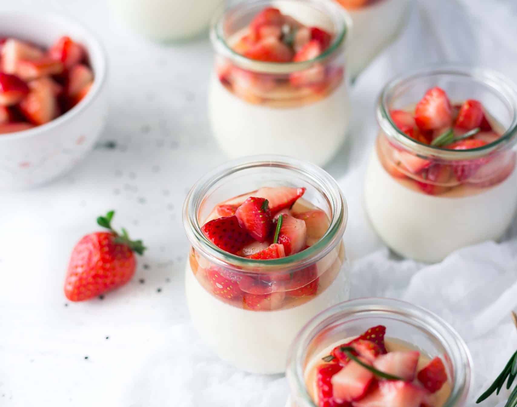 How to choose the best yogurt: a dietitian’s guide to the yogurt aisle